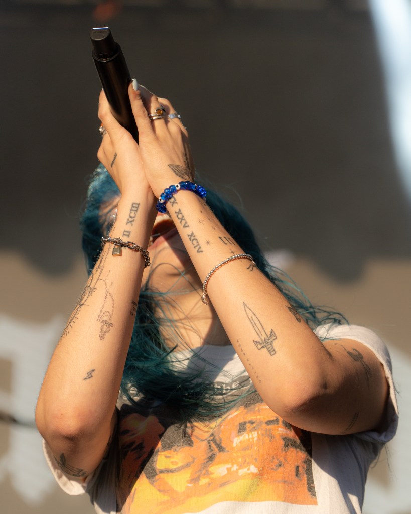 8123 Fest 2025: Day Two with CLIFFDIVER, Charlotte Sands, and more ...