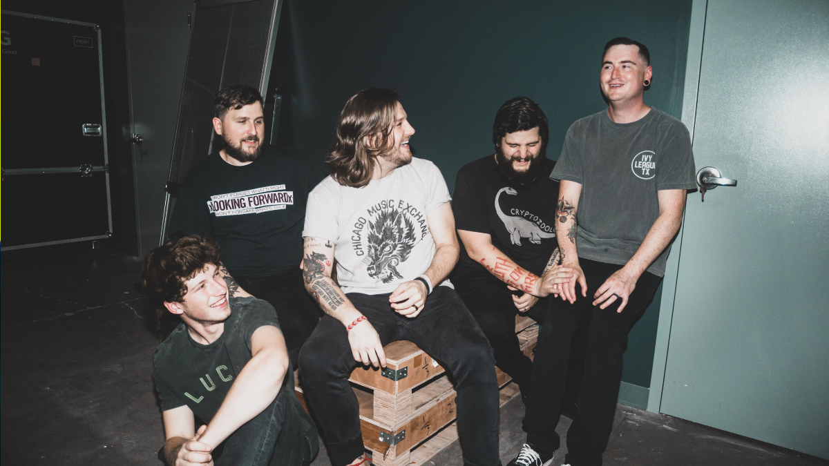 Brave Days Cure Our Pop-Punk Hearts With ‘Basement Show Therapy’ - THP