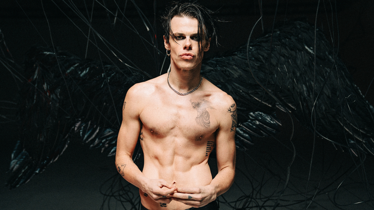 The Important Message in YUNGBLUD’s ‘Hello Heaven, Hello’ - The Honey POP